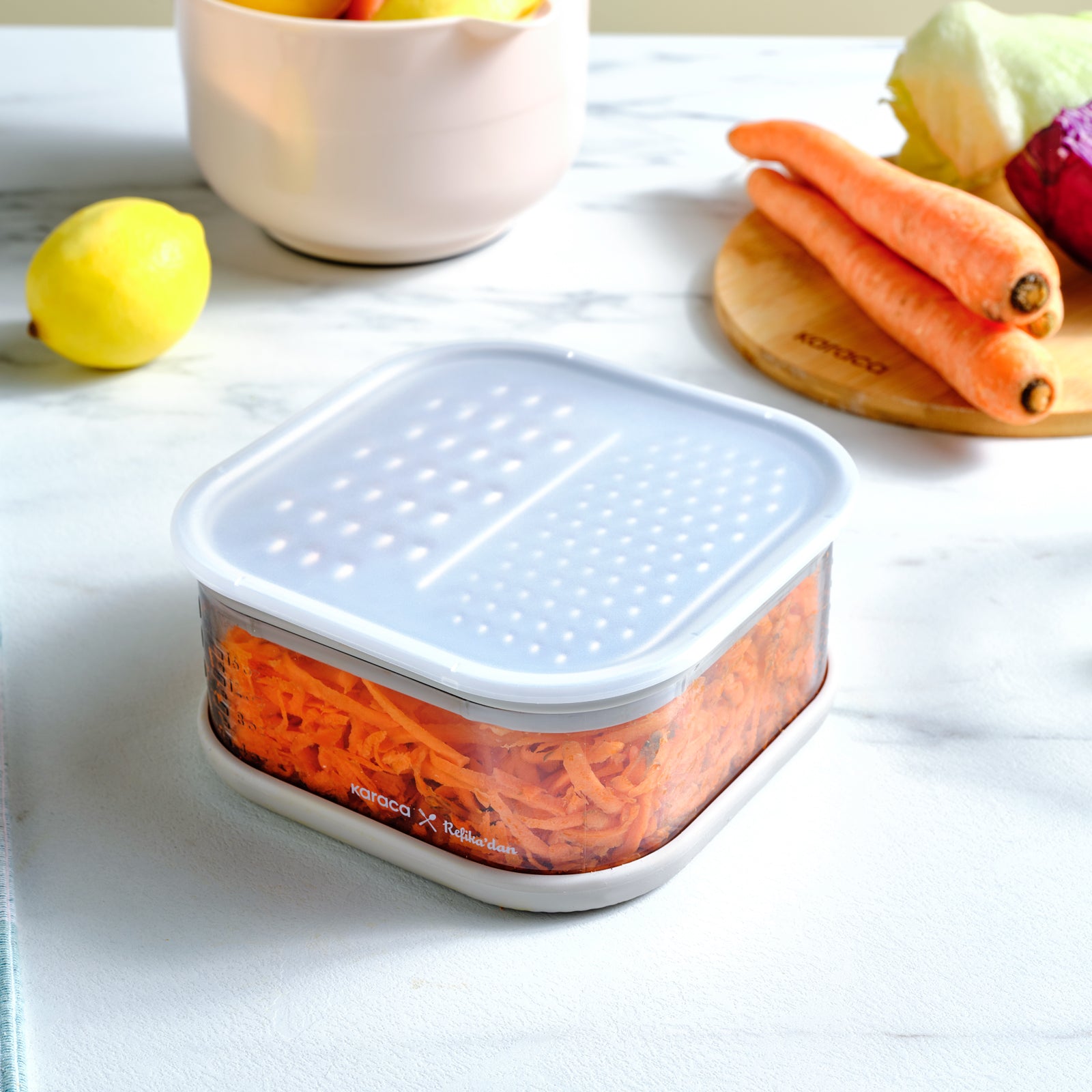 Karaca x Refika Gadgets Storage Container with Grater – 500 ml