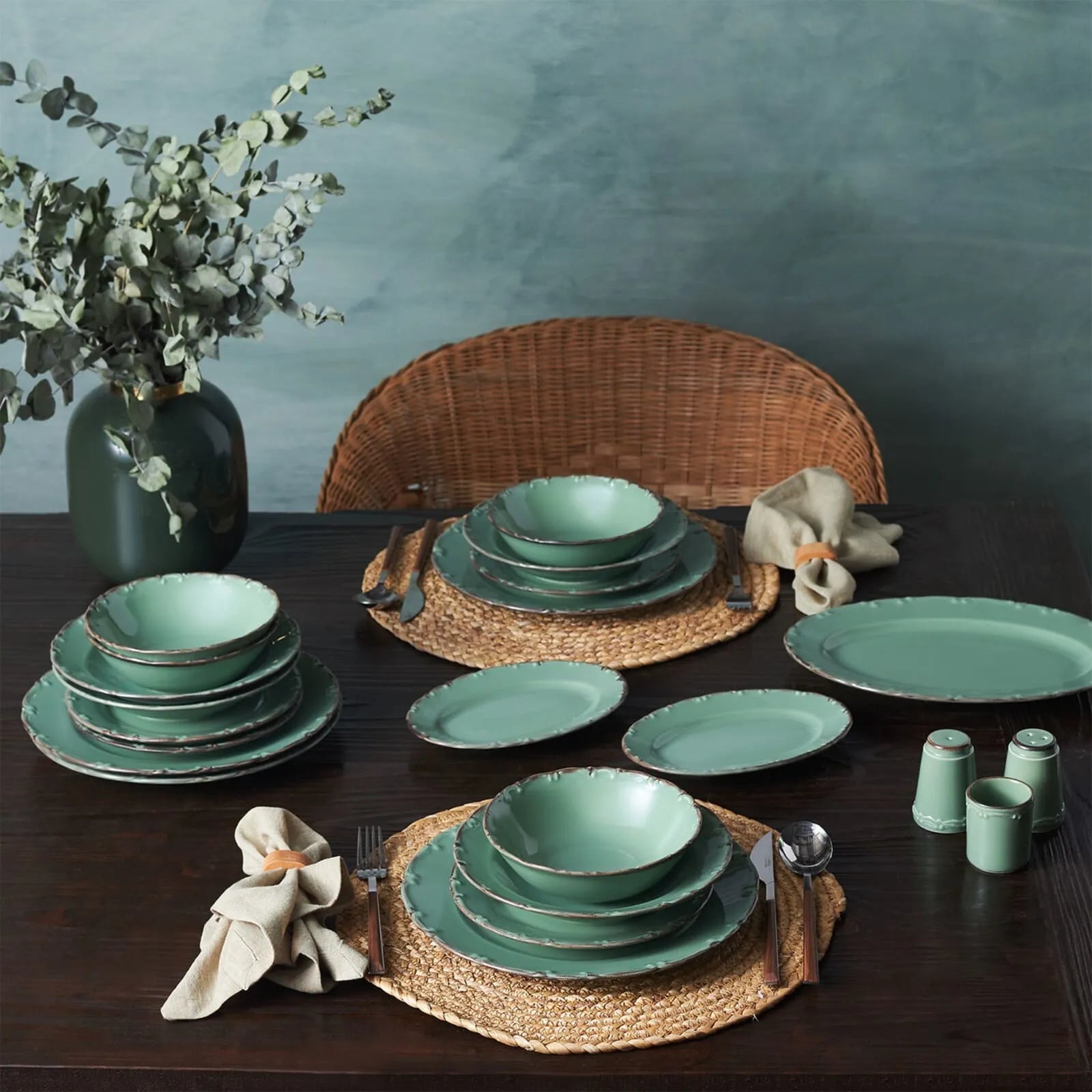 Karaca Poenza Dinnerware Set, 39 Pieces, 8 Person, Porcelain